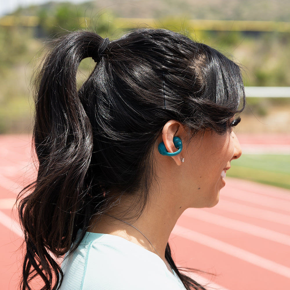 イヤーカフ イヤホン｜FLEX OPEN EARBUDS｜JLab Japan公式ストア